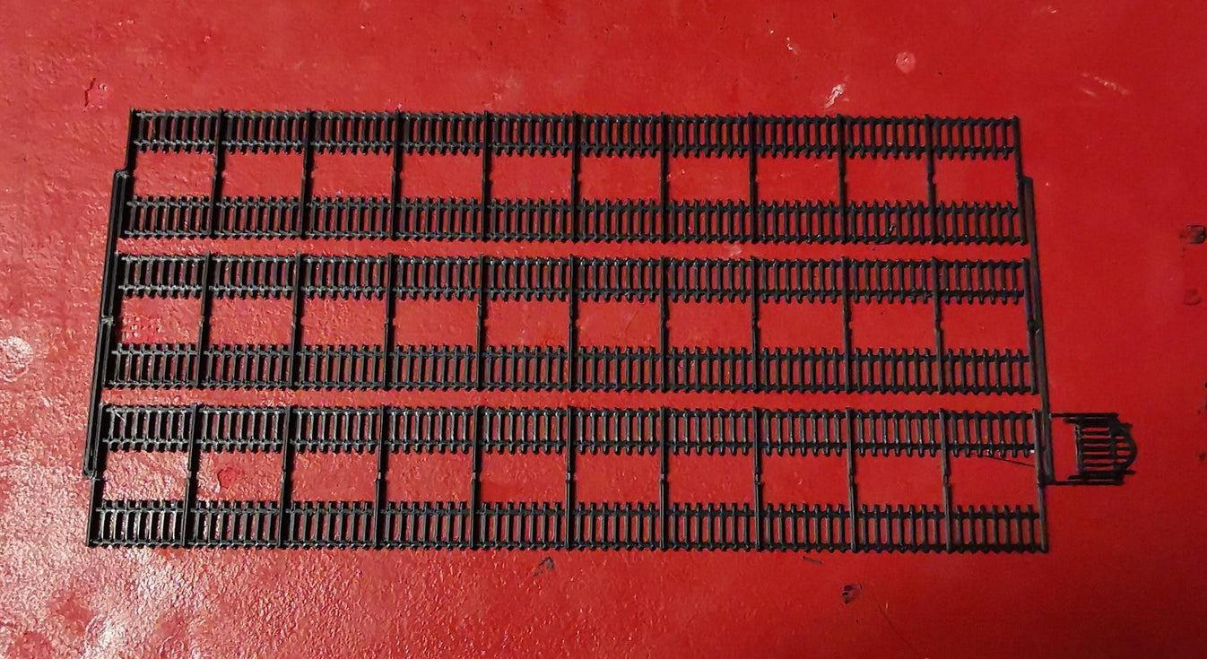 Model Railway N gauge, 1:160 scale Fence. Iron Railings with gate Blac ...